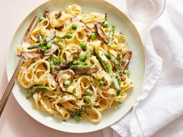 34 Spring Pasta Recipes That Will Brighten Up Your Menu – Good Food ...